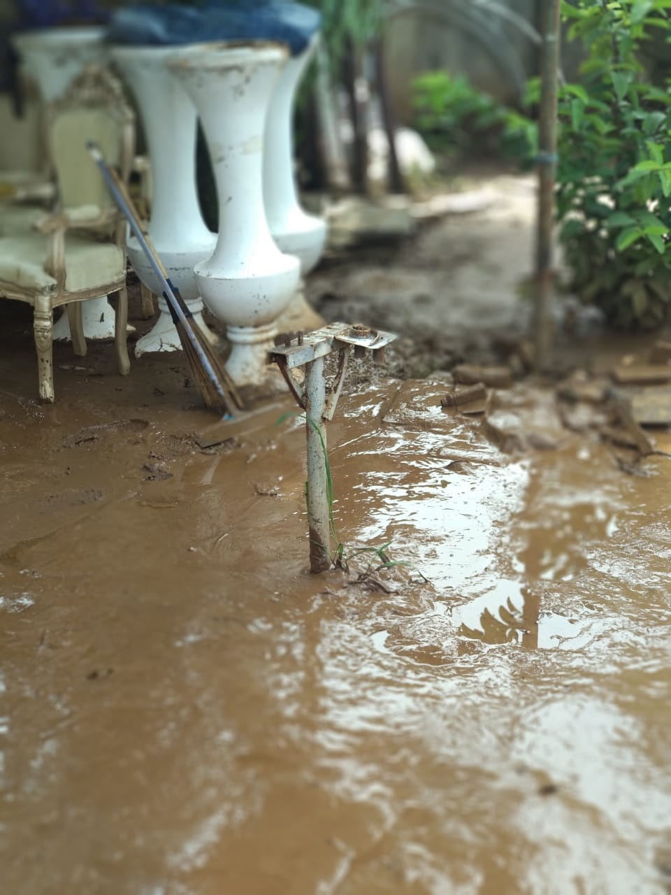 17 PMP P2Tel Cabang Ujung Berung Kebanjiran – P2Tel