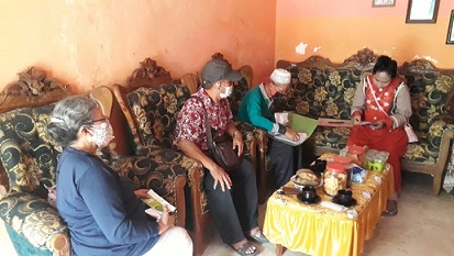 PC P2TEL Jember Menyerahkan Dakem Kpd AW 3 PMP Dan Satu SK Janda – P2Tel