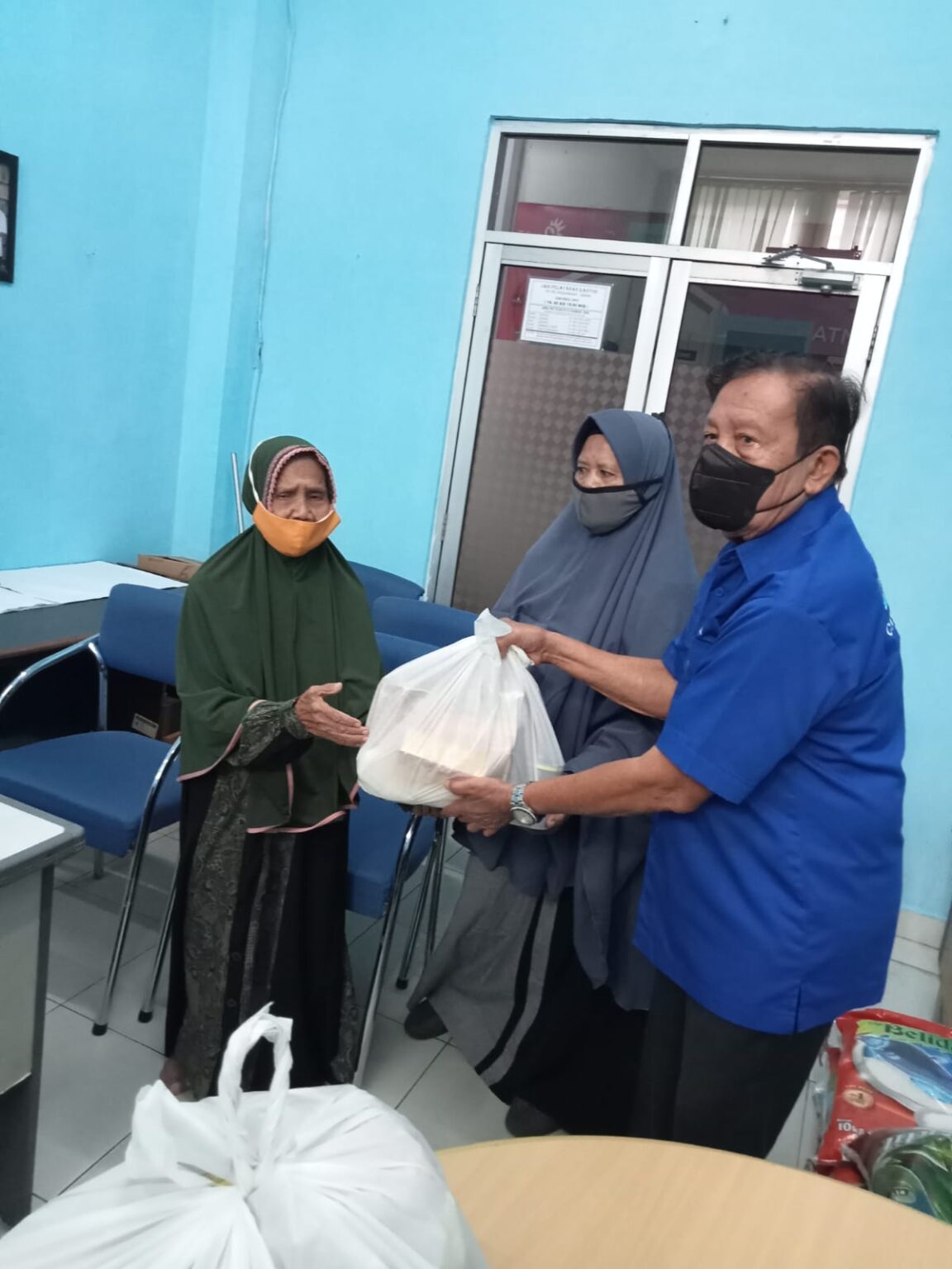 Sumbangan Sembako Kpd PMP Ridar Dalam Rangka HUT Sekar Telkom Ke-22 – P2Tel