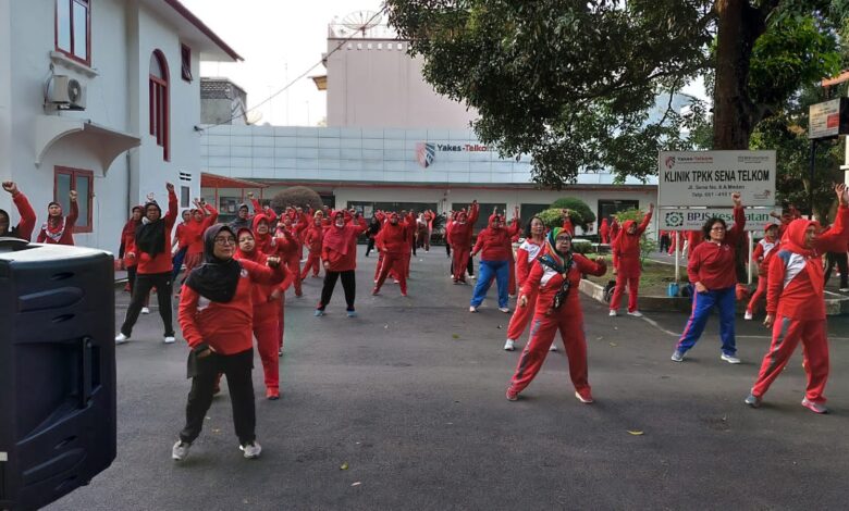 Senam KJS P2Tel Medan di halaman Yakes Telkom(14-01-2023 – P2Tel
