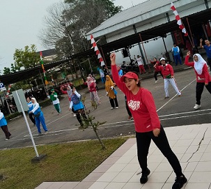 KJS P2TEL Pontianak Melaksanakan Senam Rutin(11-8-2024) – P2Tel