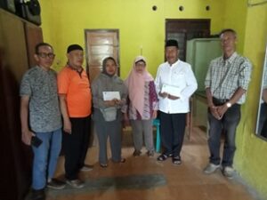 PC Banyuwangi-Serahkan Dakem Kpd AW 2 PMP(30-04-2025) – P2Tel